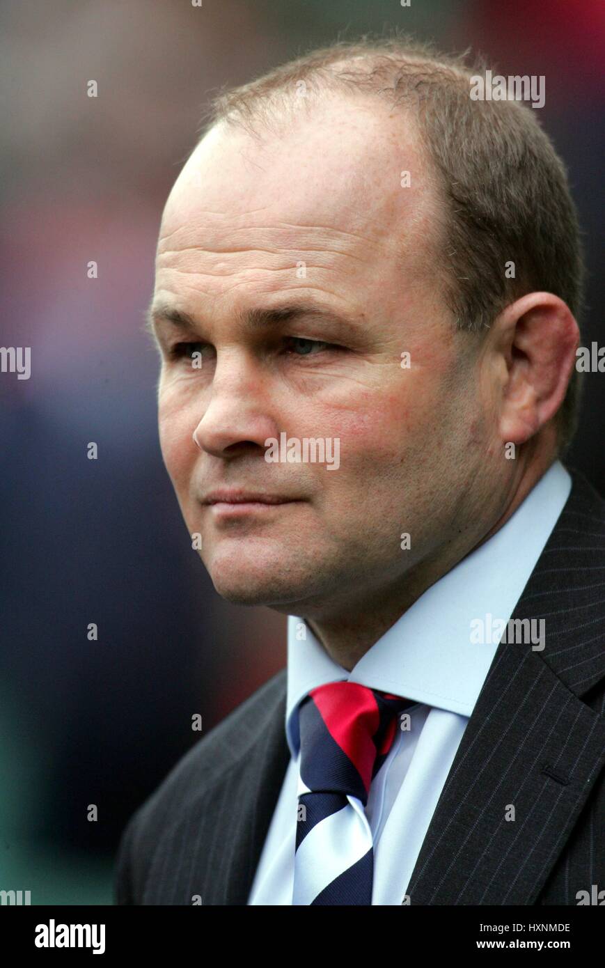 ANDY ROBINSON ENGLAND RUGBY UNION COACH TWICKENHAM LONDON ENGLAND 04 ...