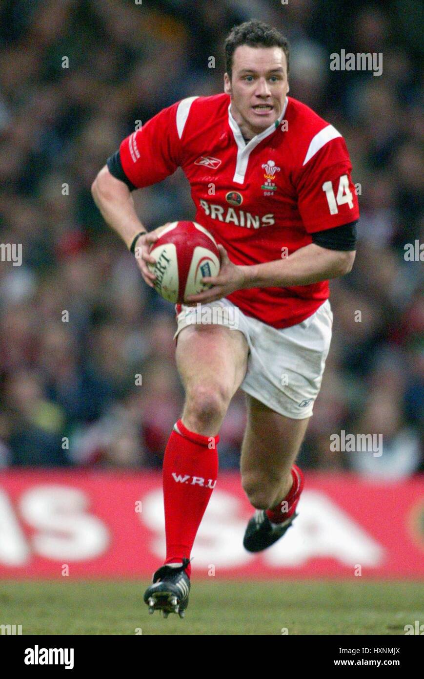 MARK JONES WALES & LLANELLI SCARLETS MILLENIUM STADIUM CARDIFF WALES 12 ...
