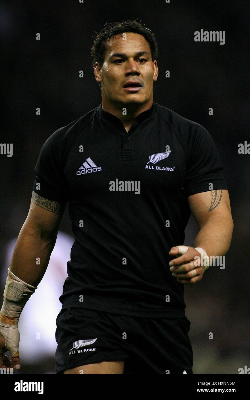 Chris masoe hi-res stock photography and images - Alamy