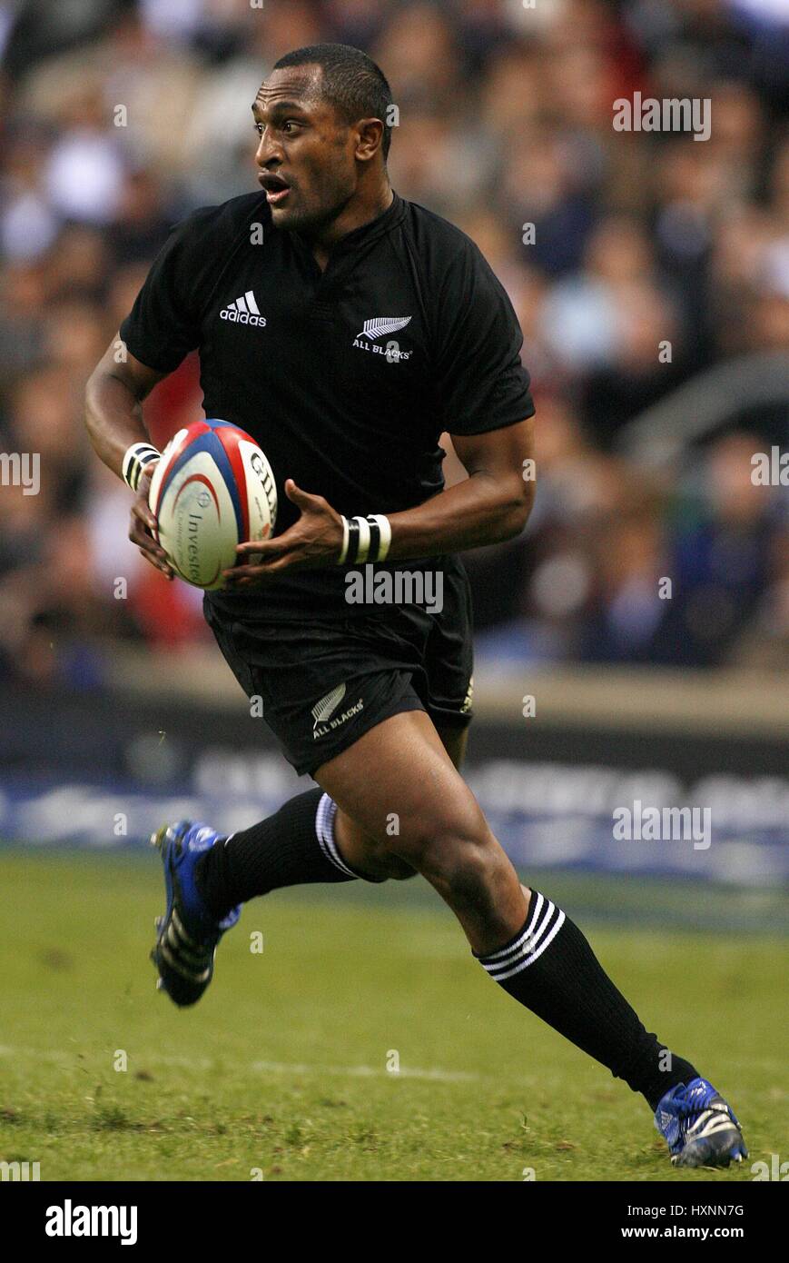 JOE ROKOCOKO NEW ZEALAND RU TWICKENHAM LONDON ENGLAND 05 November 2006 ...