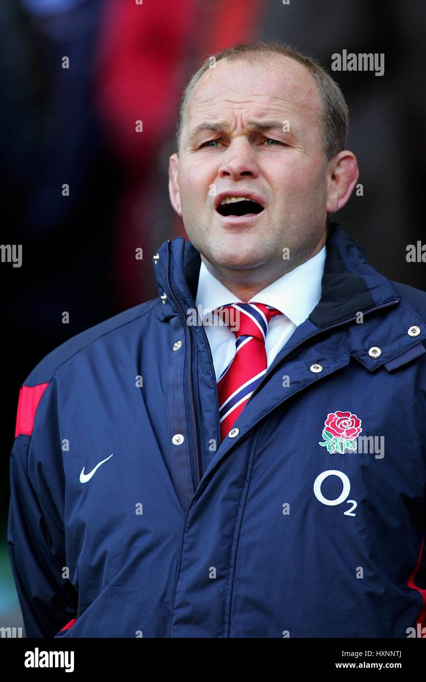 ANDY ROBINSON ENGLAND RUGBY UNION COACH TWICKENHAM MIDDLESEX ENGLAND 25 ...