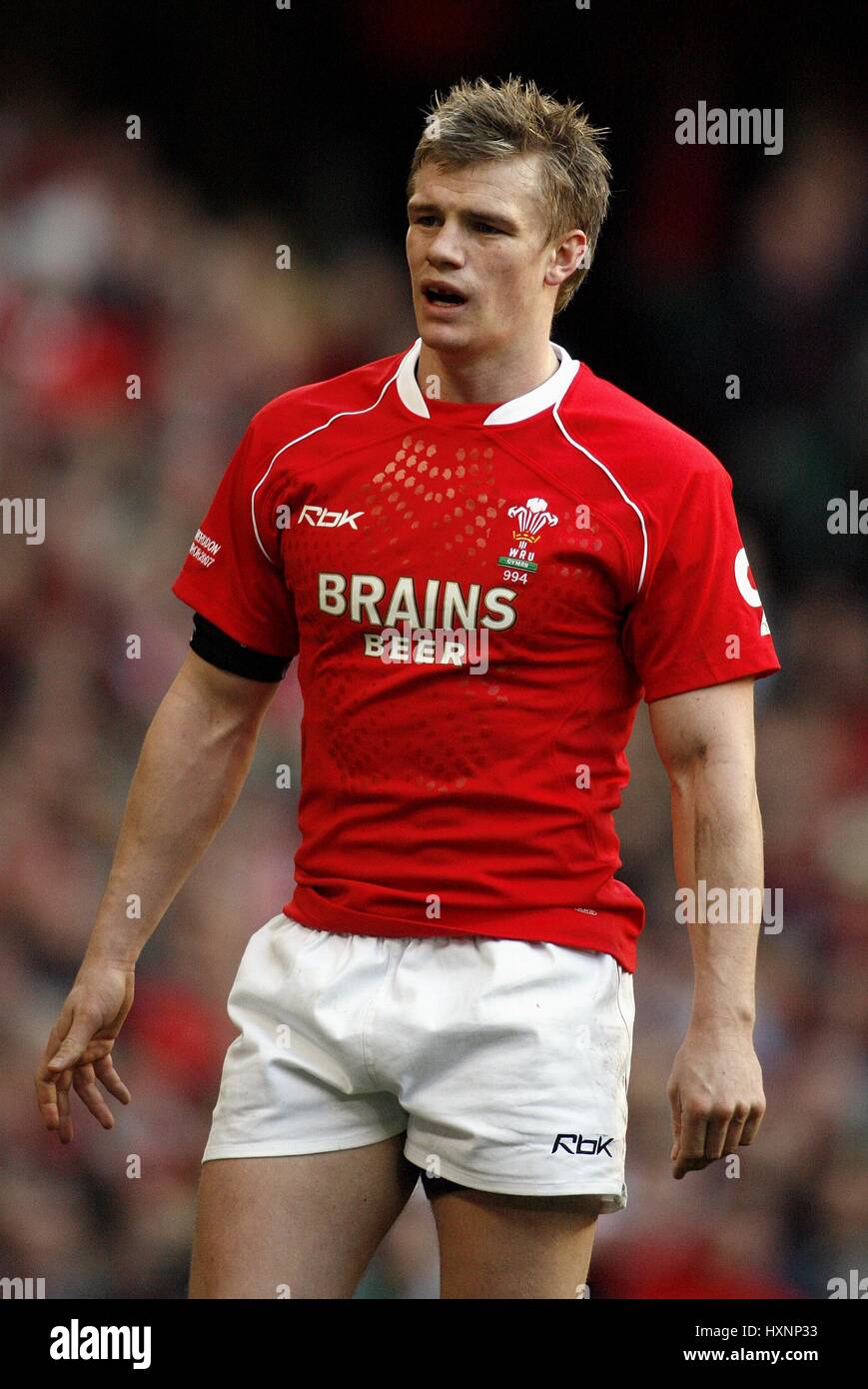 Dwayne peel scarlets rugby hi-res stock photography and images - Alamy