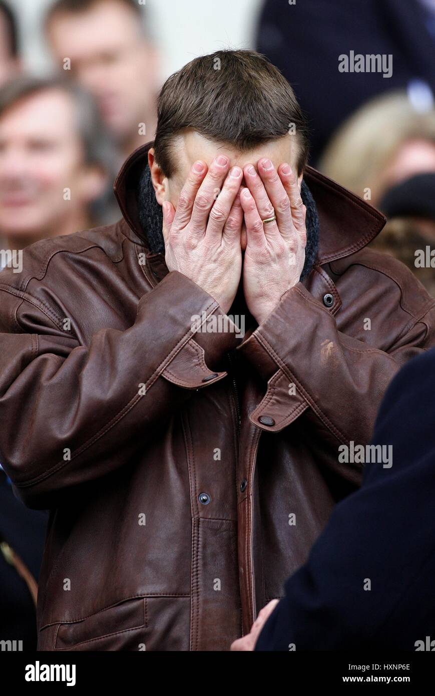 England director elite rugby rob andrew hi-res stock photography and ...