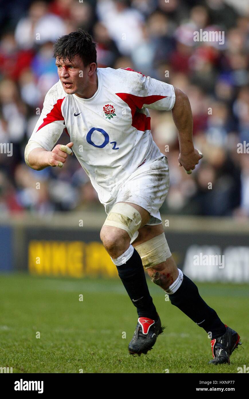MARTIN CORRY ENGLAND & LEICESTER TIGERS TWICKENHAM LONDON ENGLAND 10 ...