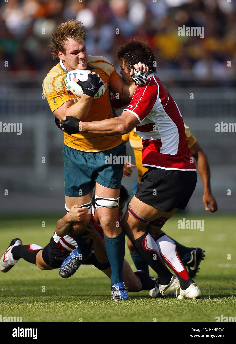 ROCKY ELSOM & WATANABE AUSTRALIA V JAPAN RWC FRANCE STADE GERLAND LYON ...