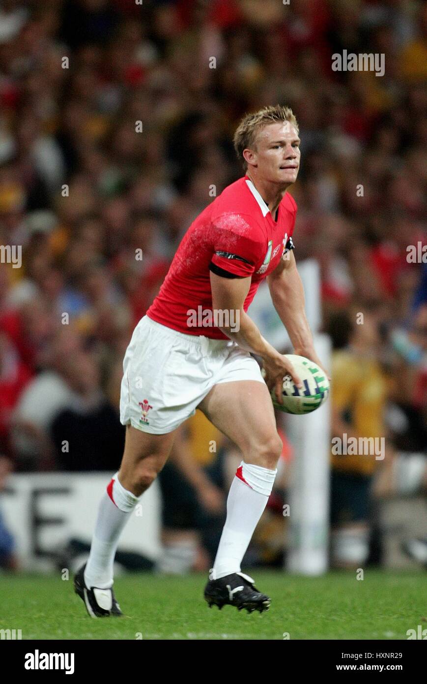 DWAYNE PEEL WALES & LLANELLI SCARLETS MILLENNIUM STADIUM CARDIFF WALES ...