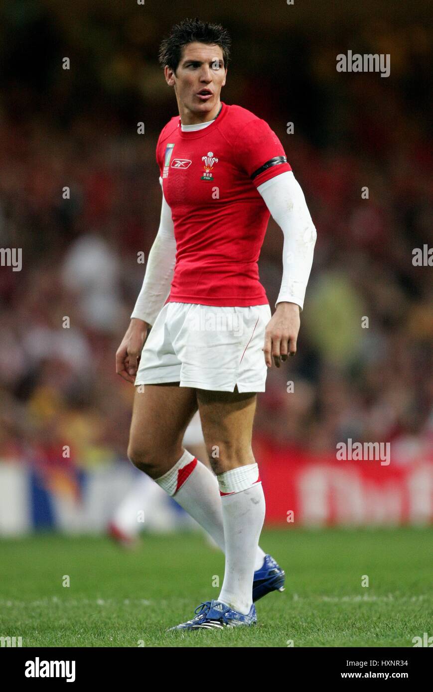 JAMES HOOK WALES & OSPREYS MILLENNIUM STADIUM CARDIFF WALES 15 ...