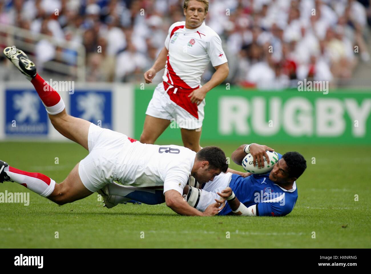 NICK EASTER TACKLES SEMO SITIT ENGLAND V SAMOA RWC FRANCE 07 STADE DE ...