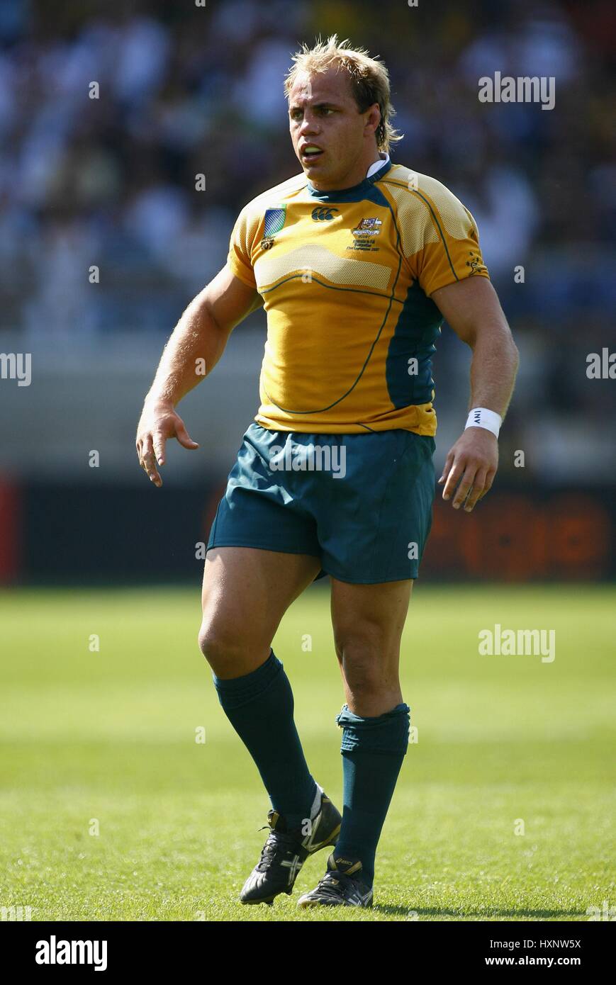PHIL WAUGH AUSTRALIA RU STADE DE LA MOSSON MONTPELLIER FRANCE 23 ...