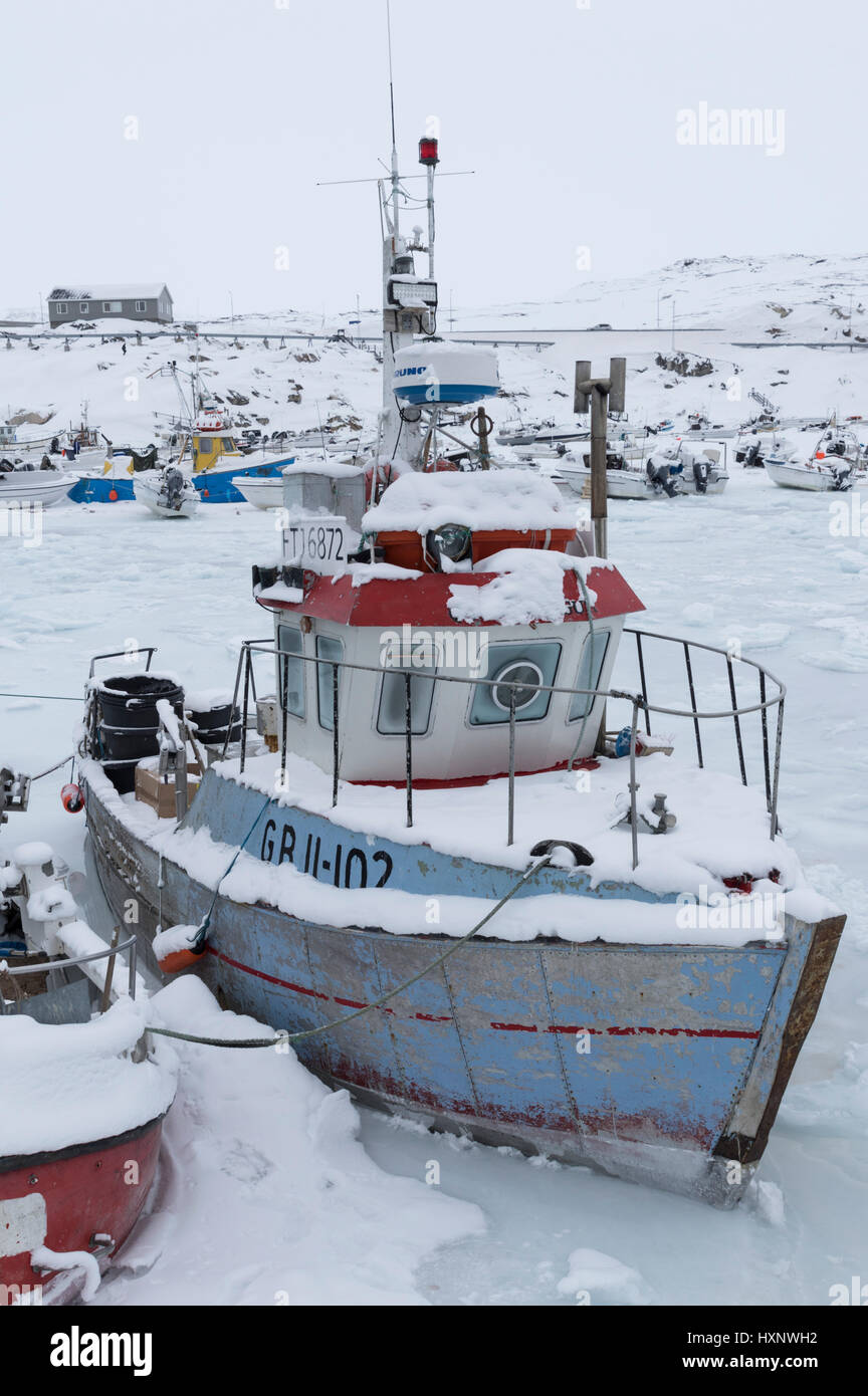 Inuit fishing boat hi-res stock photography and images - Alamy