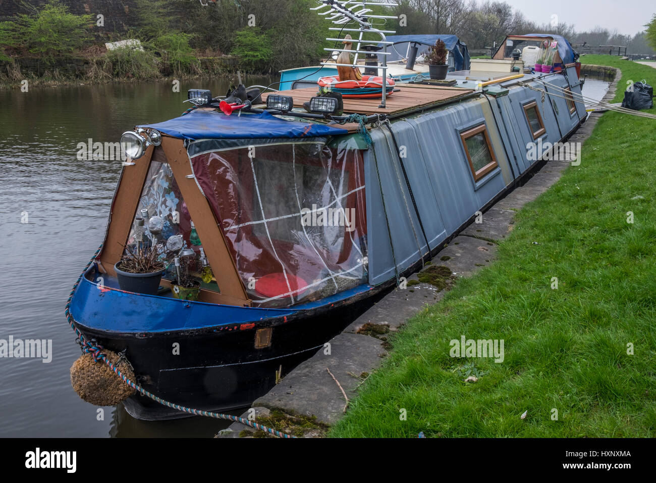 Wigan flight of 14 locks Stock Photo - Alamy