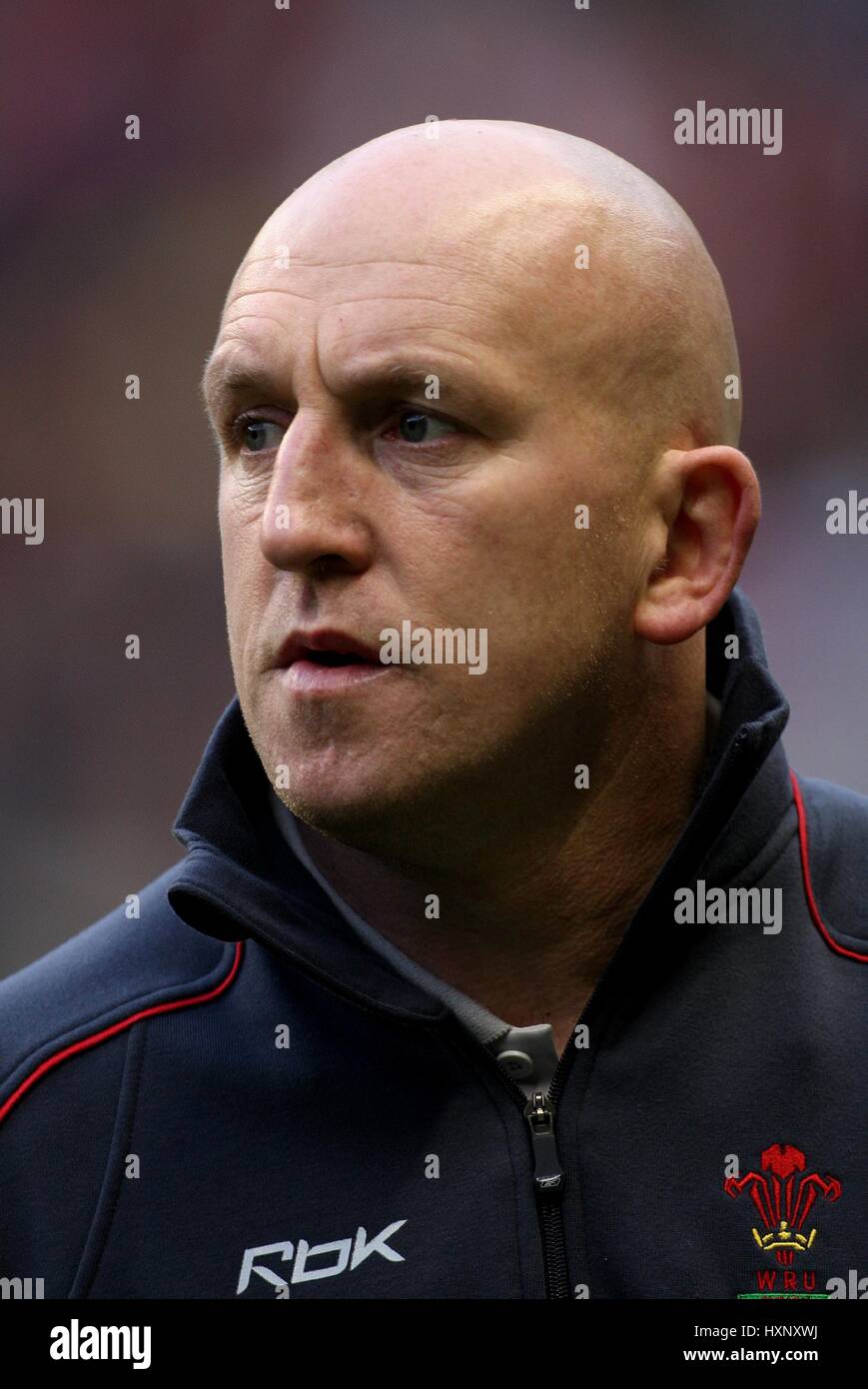 SHAUN EDWARDS WALES RU DEFENCE COACH TWICKENHAM LONDON ENGLAND 02 ...