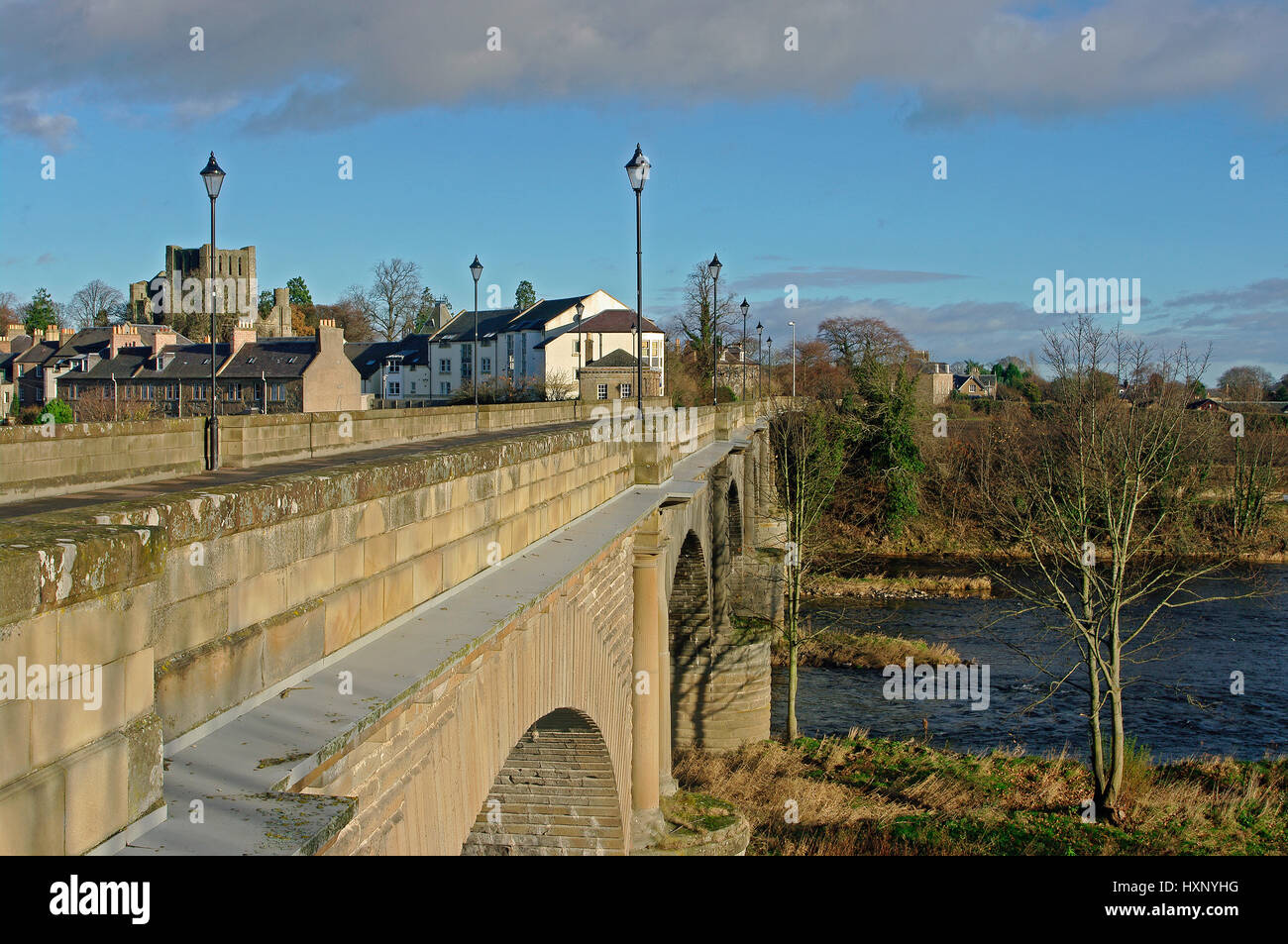 Kelso bridge hi-res stock photography and images - Alamy