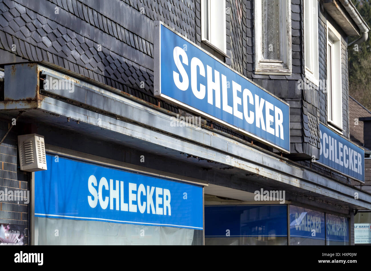 Logo schlecker hi-res stock photography and images - Alamy