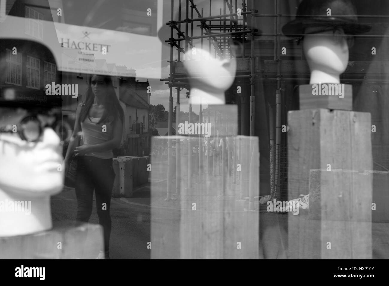 Pedestal glasses Black and White Stock Photos & Images - Alamy