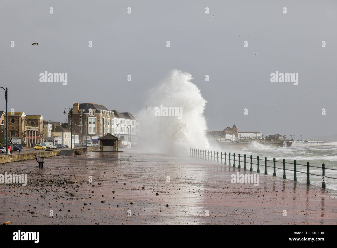 Wave penzance destruction weather hi-res stock photography and images ...