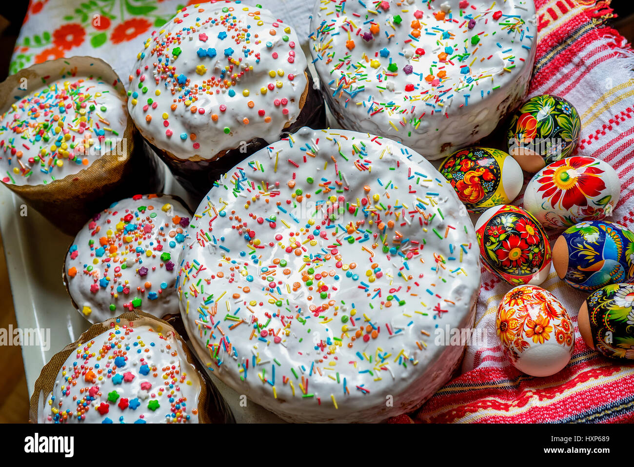 Traditional orthodox easter cake hi-res stock photography and images ...
