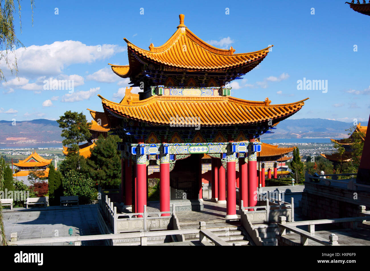 Pavilion at Chong Sheng Temple Zhonghe Stock Photo - Alamy
