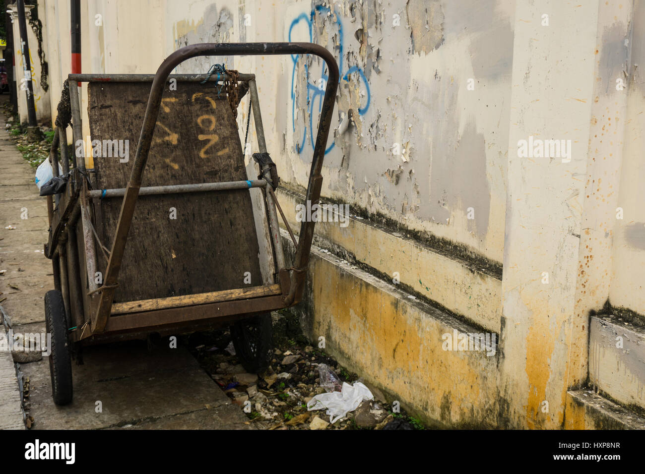 Abandoned cart in asia hi-res stock photography and images - Alamy