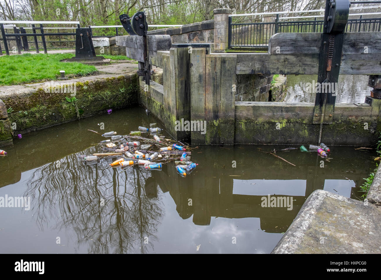 Wigan flight of 14 locks Stock Photo - Alamy