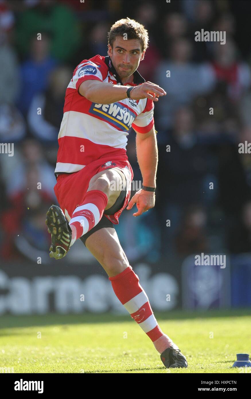 NICKY ROBINSON GLOUCESTER RUGBY HEADINGLEY CARNEGIE LEEDS ENGLAND 04 ...