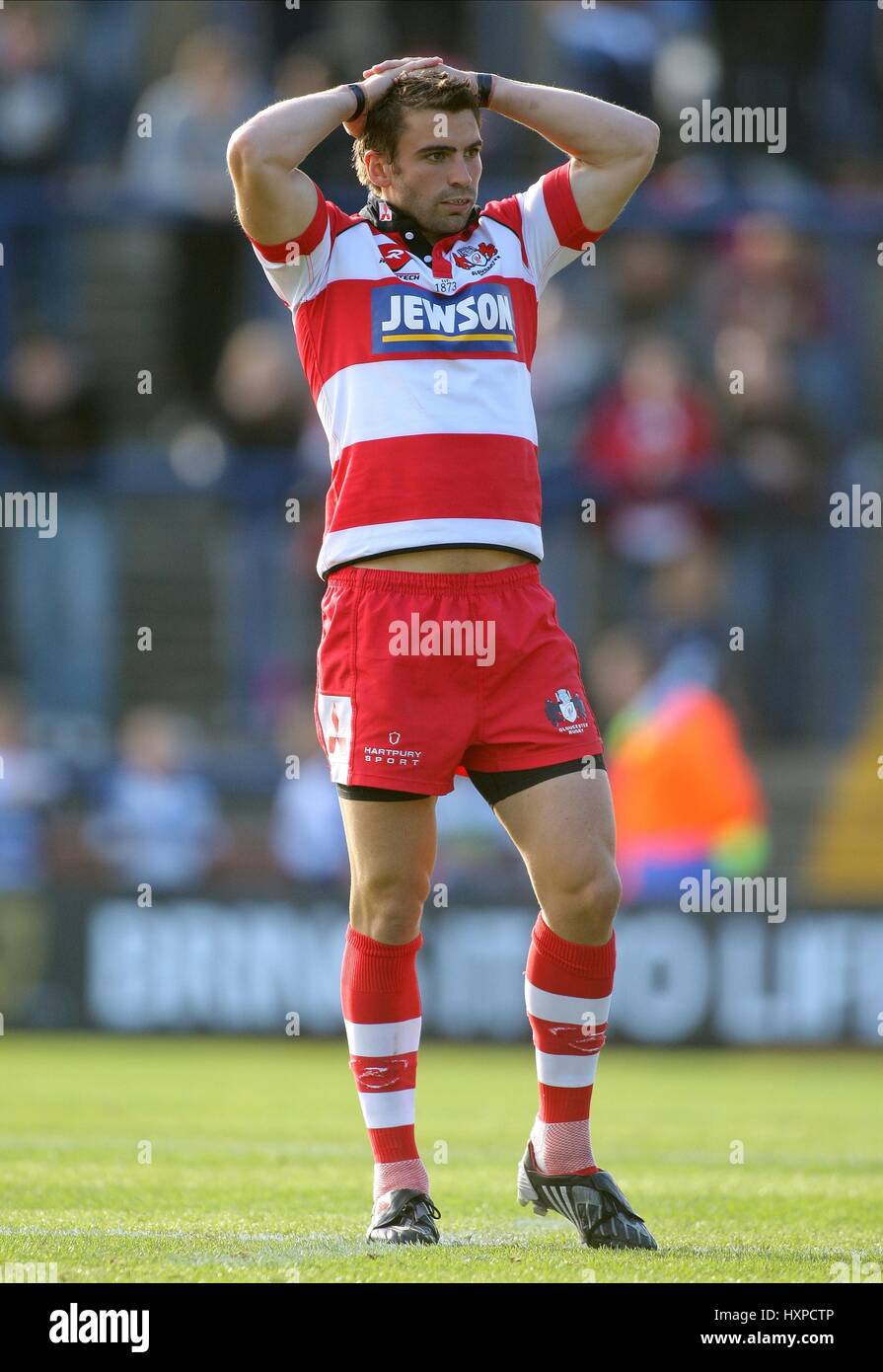 NICKY ROBINSON GLOUCESTER RUGBY HEADINGLEY CARNEGIE LEEDS ENGLAND 04 ...
