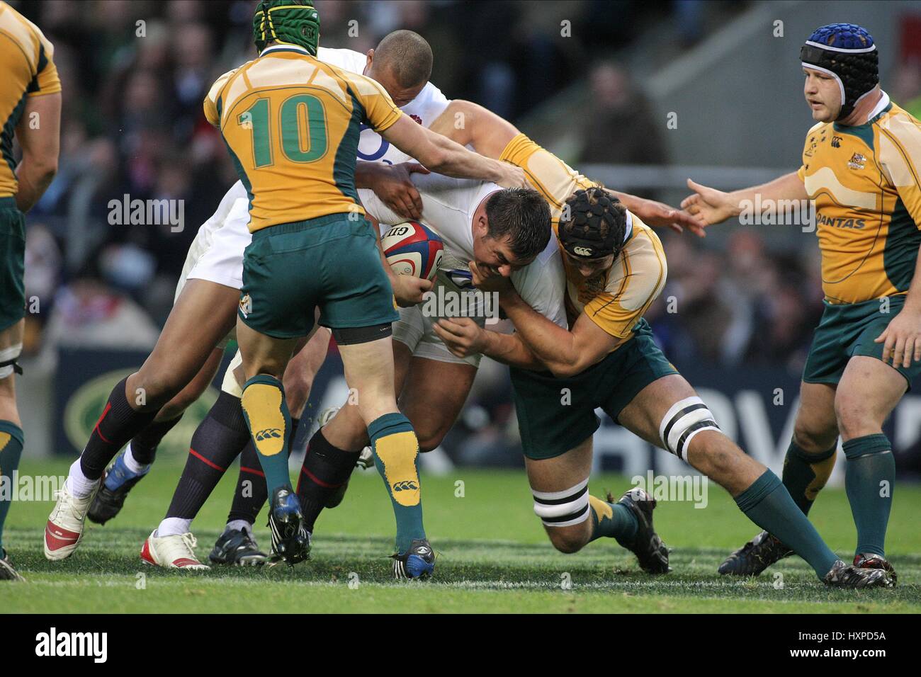 DUNCAN BELL IN ACTION ENGLAND V AUSTRALIA TWICKENHAM MIDDLESEX ENGLAND ...
