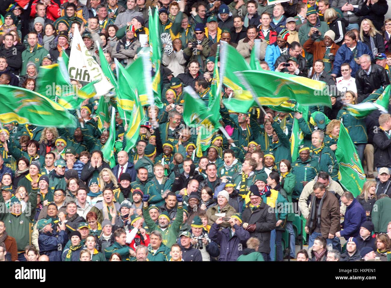 JUBILANT SPRINGBOK FANS ENGLAND V SOUTH AFRICA TWICKENHAM MIDDLESEX ...
