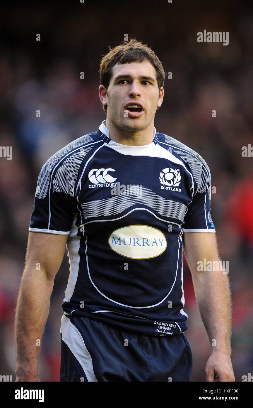 Northampton saints rugby stadium hi-res stock photography and images ...