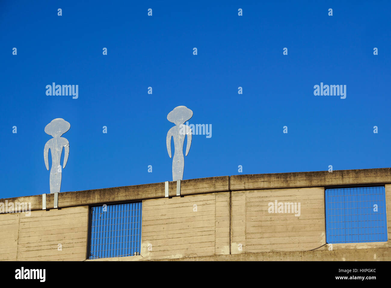 Metal sculpture bronze statue hi-res stock photography and images - Alamy