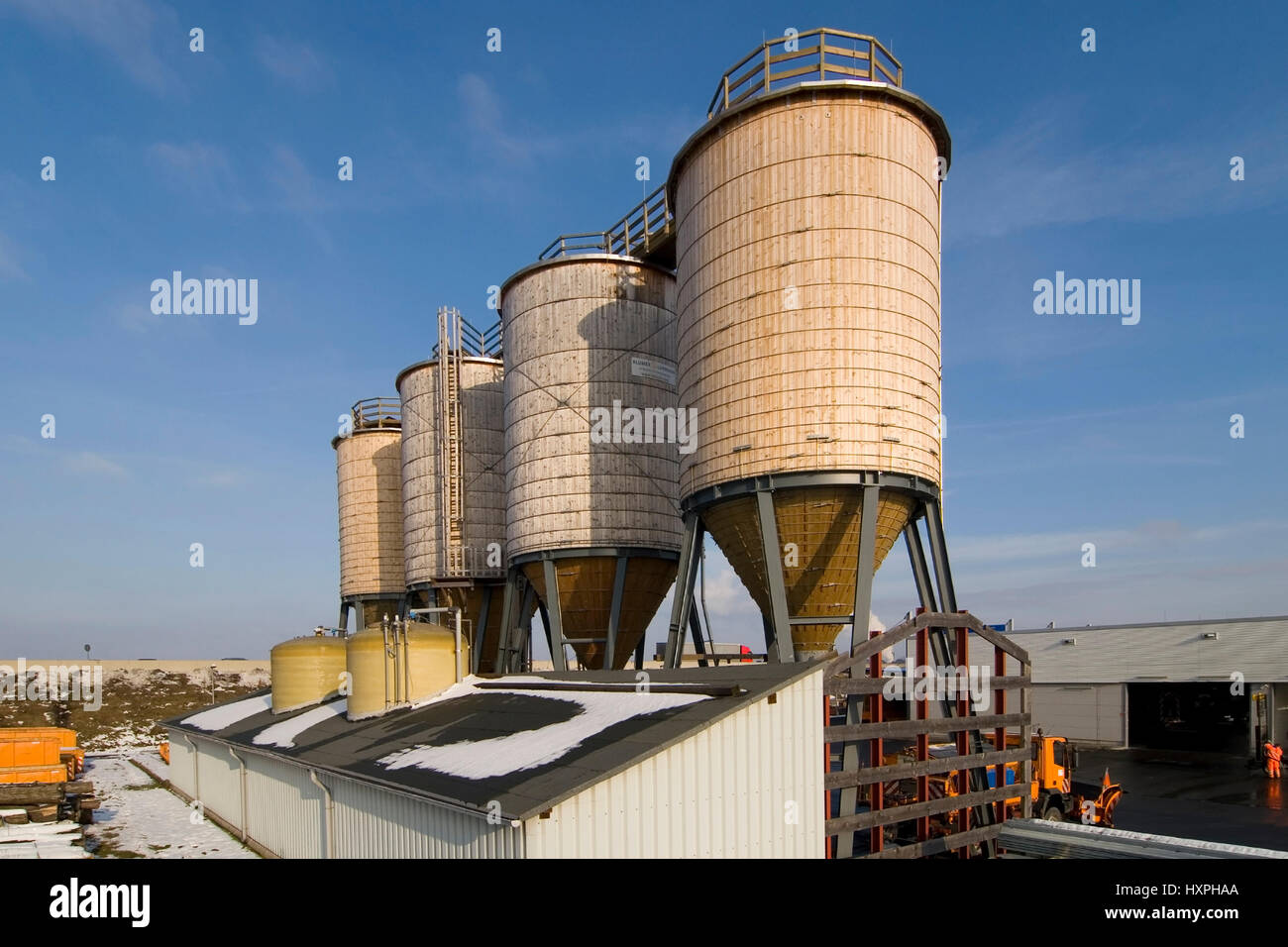 Litter salt silo (Pr), Streusalzsilos (pr Stock Photo - Alamy