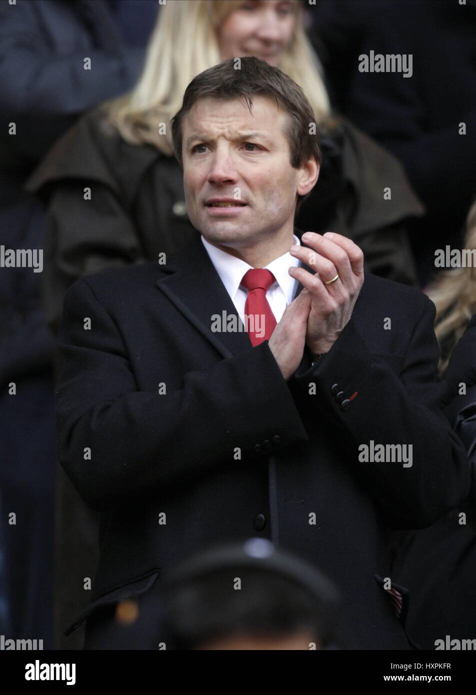 ROB ANDREW MBE ENGLAND ELITE RUGBY DIRECTOR ENGLAND ELITE RUGBY ...