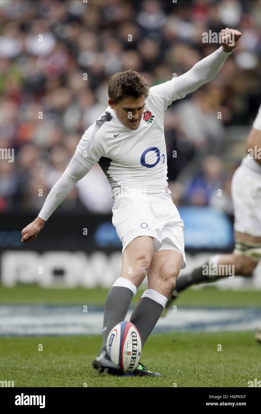 TOBY FLOOD CONVERTS ENGLAND PE ENGLAND V SCOTLAND RU TWICKENHAM ...