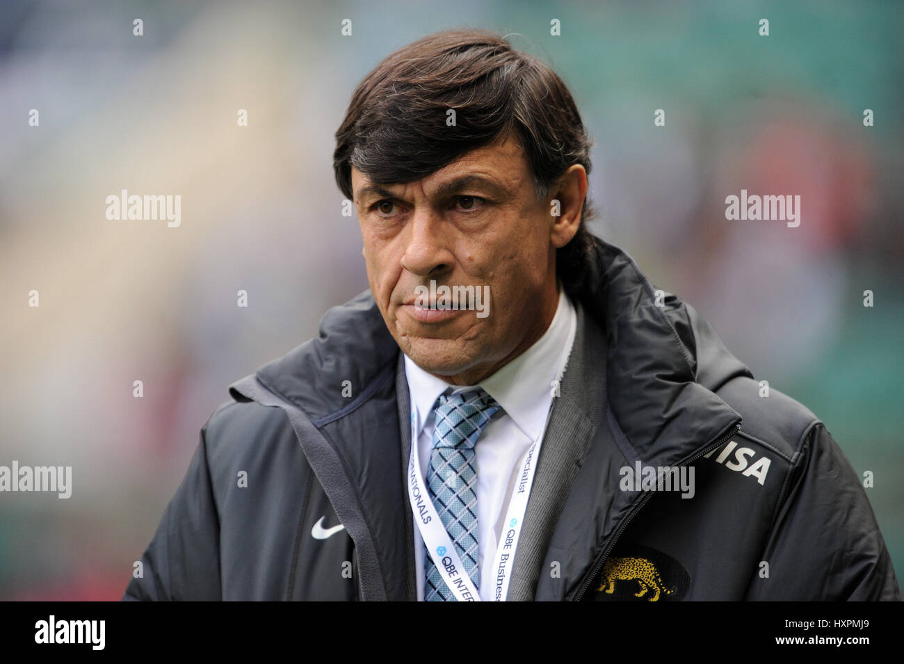 Argentina rugby union coach hi-res stock photography and images - Alamy