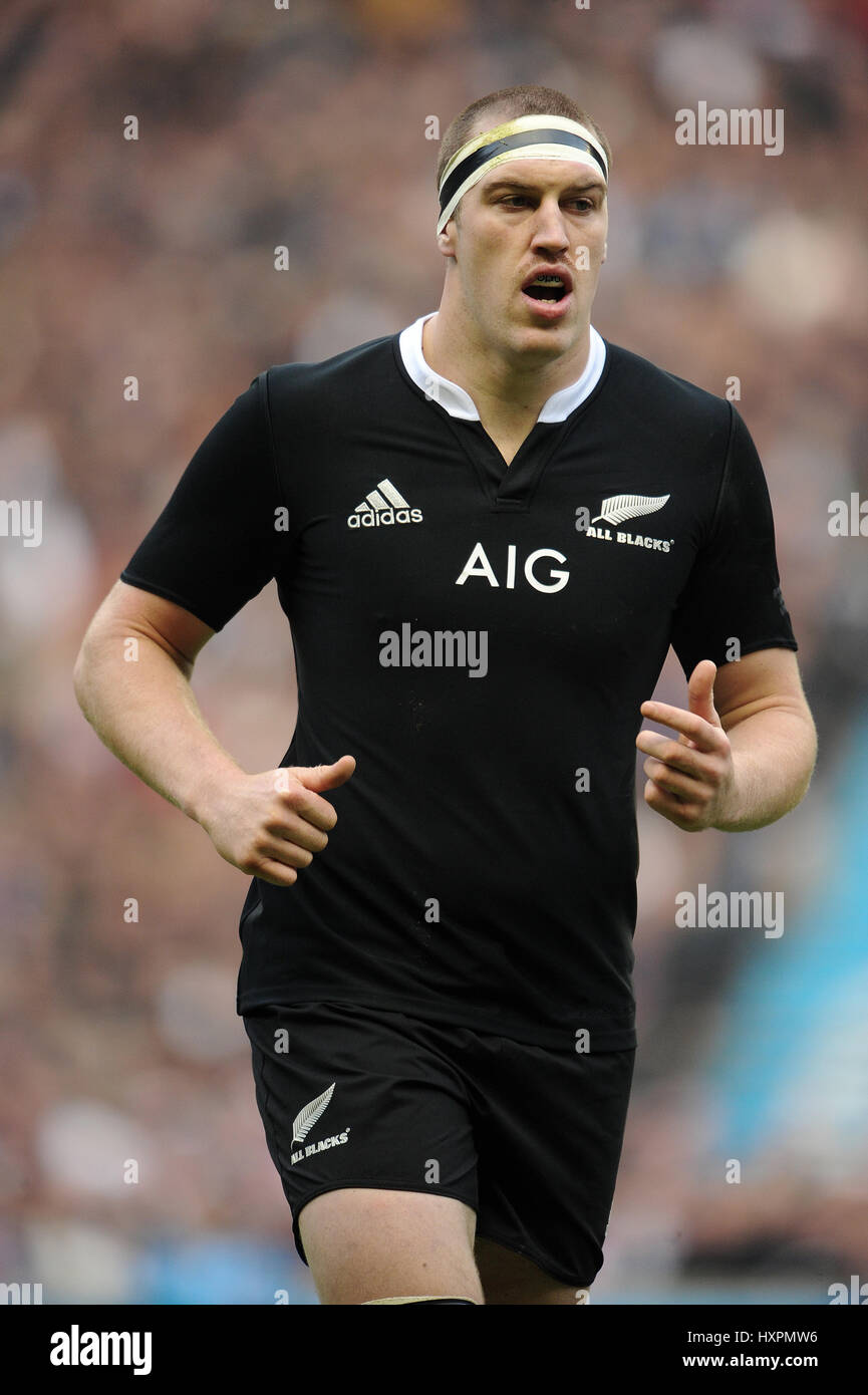 Brodie retallick rugby hi-res stock photography and images - Alamy