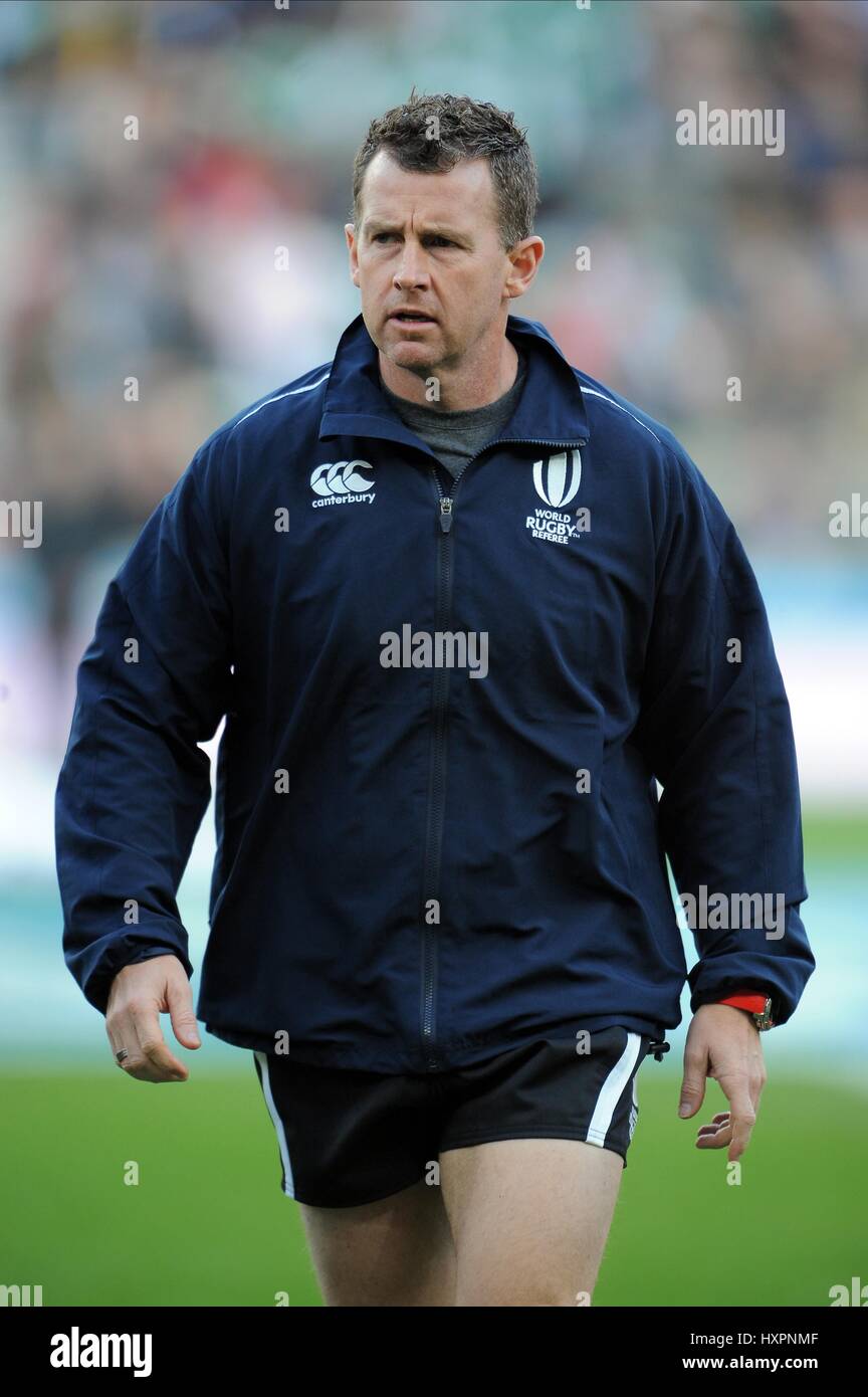 NIGEL OWENS RUGBY UNION REFEREE RUGBY UNION REFEREE TWICKENHAM LONDON ...
