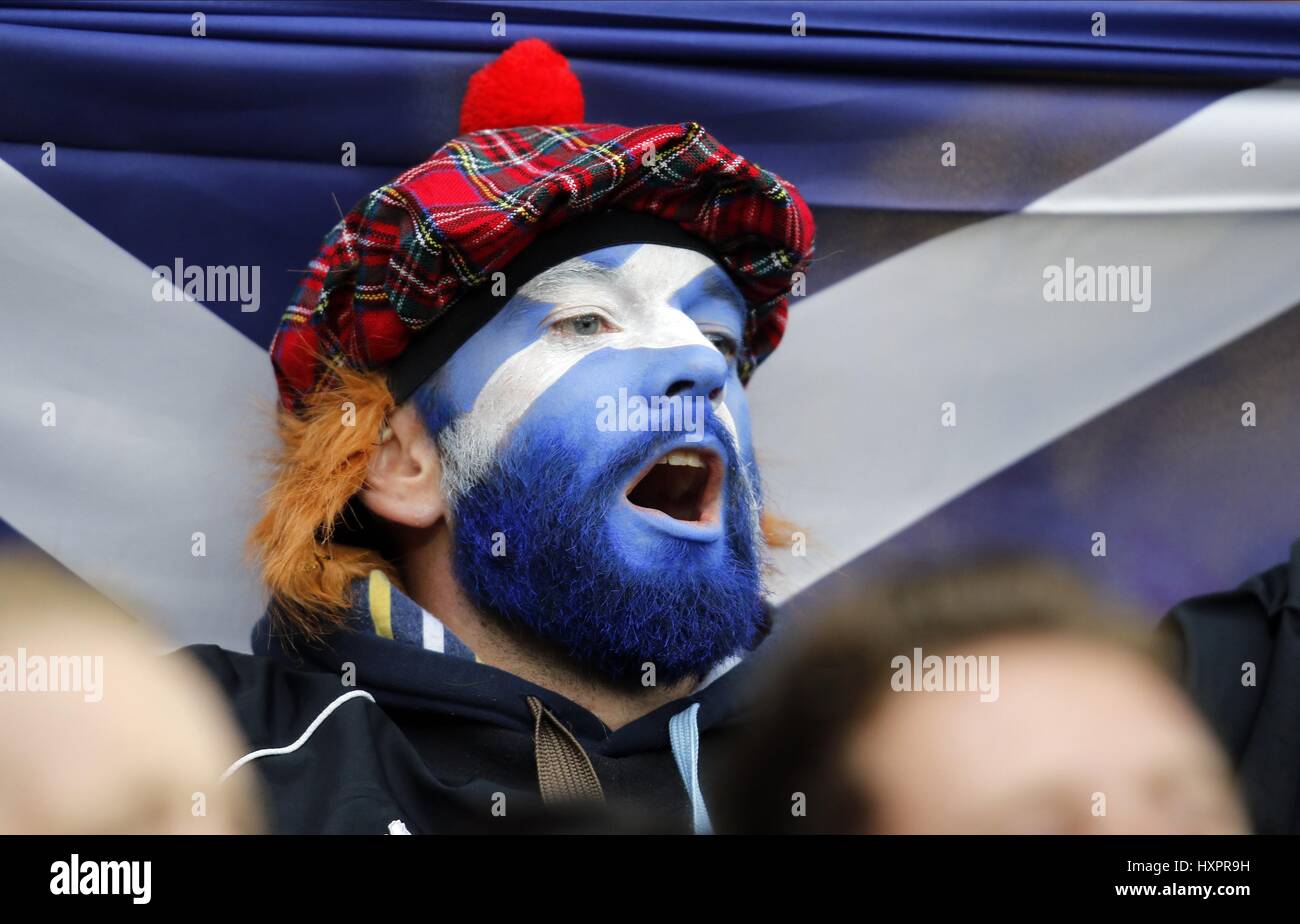 SCOTLAND FAN WITH FACE PAINT AUSTRALIA V SCOTLAND AUSTRALIA V SCOTLAND ...