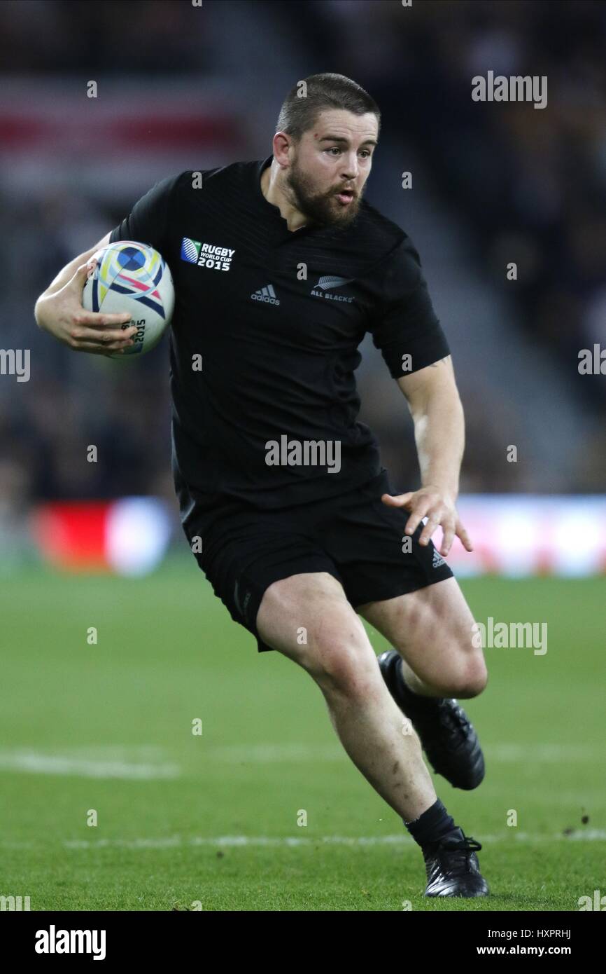 DANE COLES NEW ZEALAND RU NEW ZEALAND RU TWICKENHAM LONDON ENGLAND 31 ...
