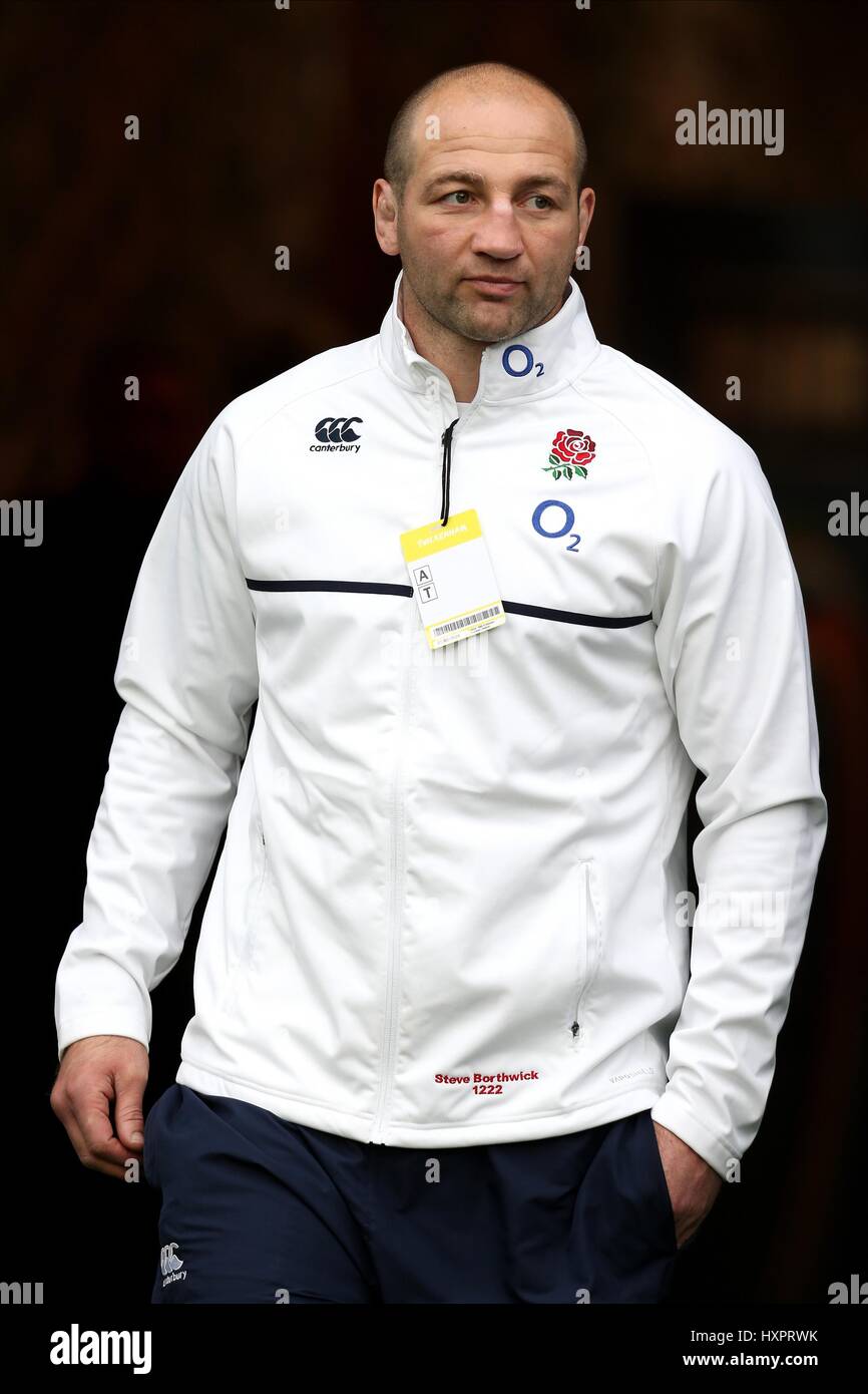 England coach steve borthwick hi-res stock photography and images - Alamy