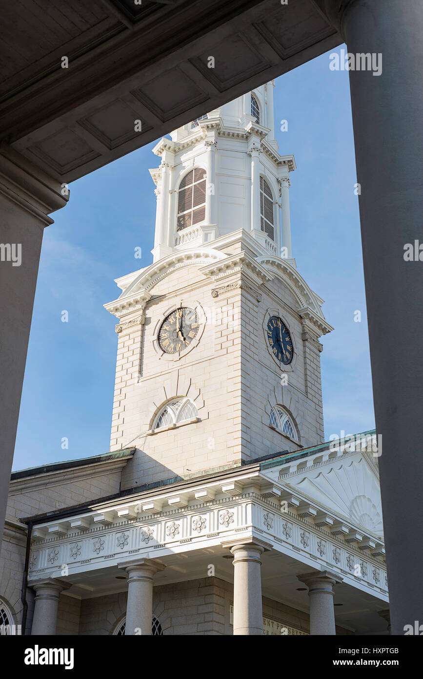 The Independent Presbyterian Church Tower, Savannah Georgia. Founded in ...