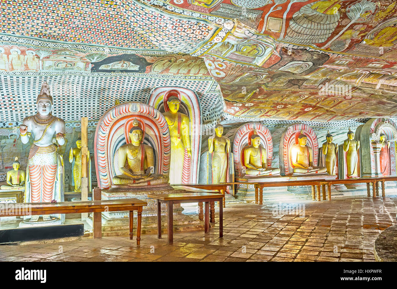 DAMBULLA, SRI LANKA - NOVEMBER 27, 2016: The masterpiece interior of Maharaja Lena Cave (Great ...
