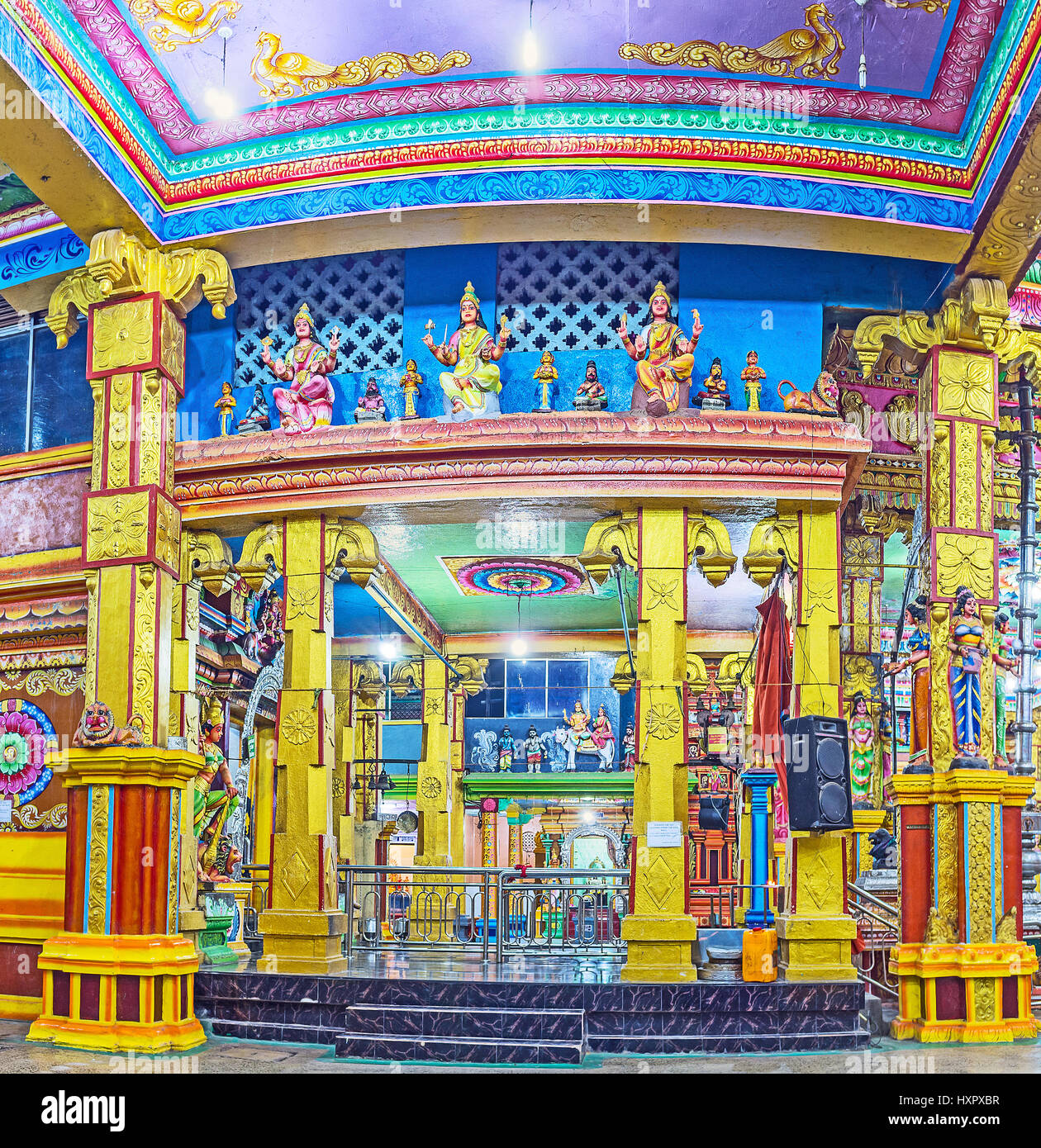 MATALE, SRI LANKA - NOVEMBER 27, 2016: The Muthumariamman Kovil - Tamil ...