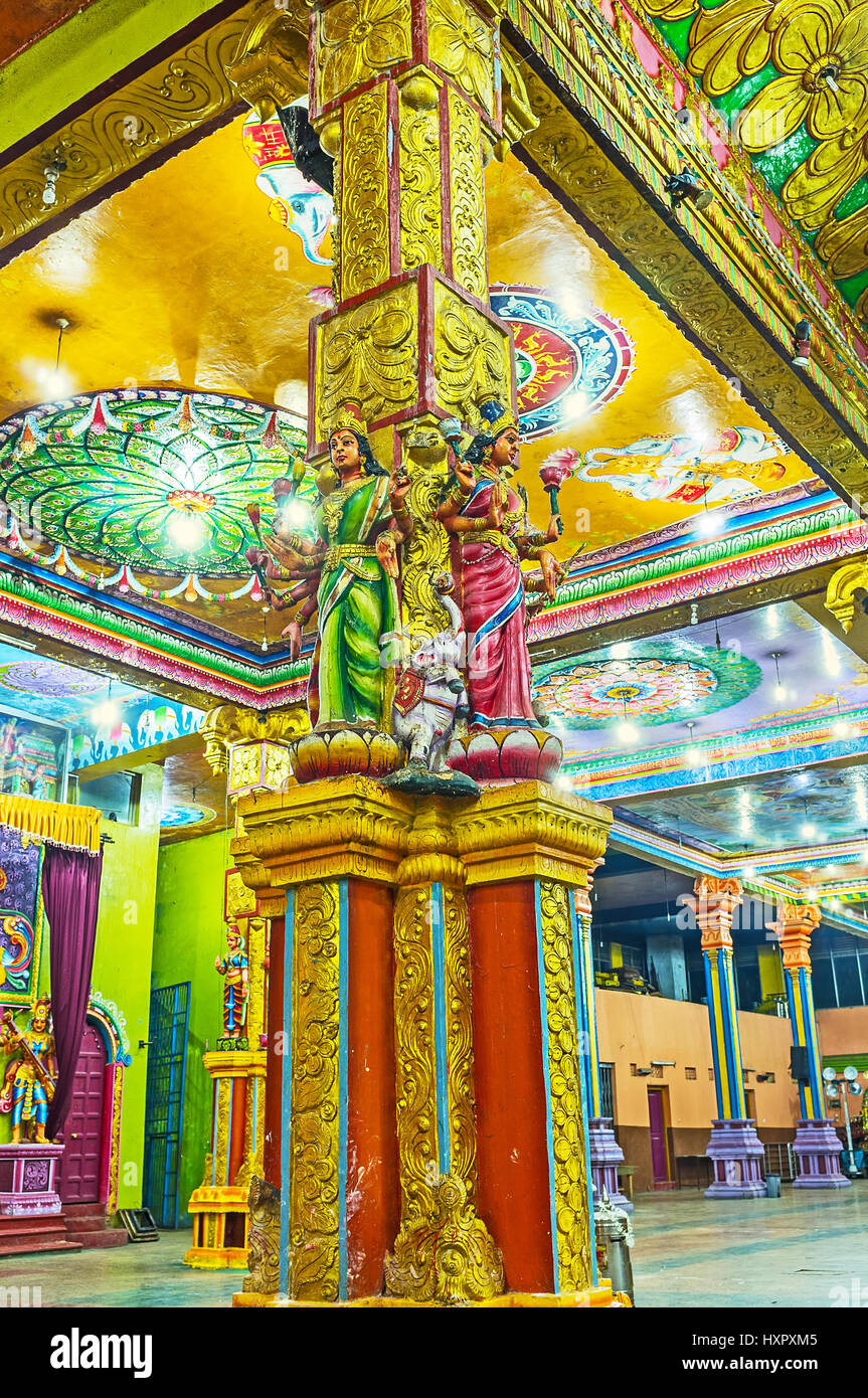 MATALE, SRI LANKA - NOVEMBER 27, 2016: The Muthumariamman Kovil - Tamil ...