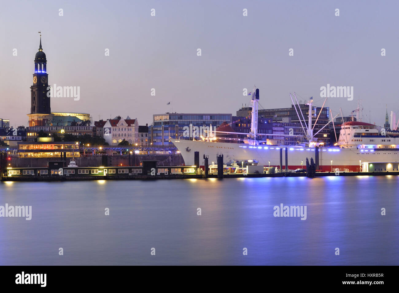 Steeple the port hamburg hi-res stock photography and images - Alamy