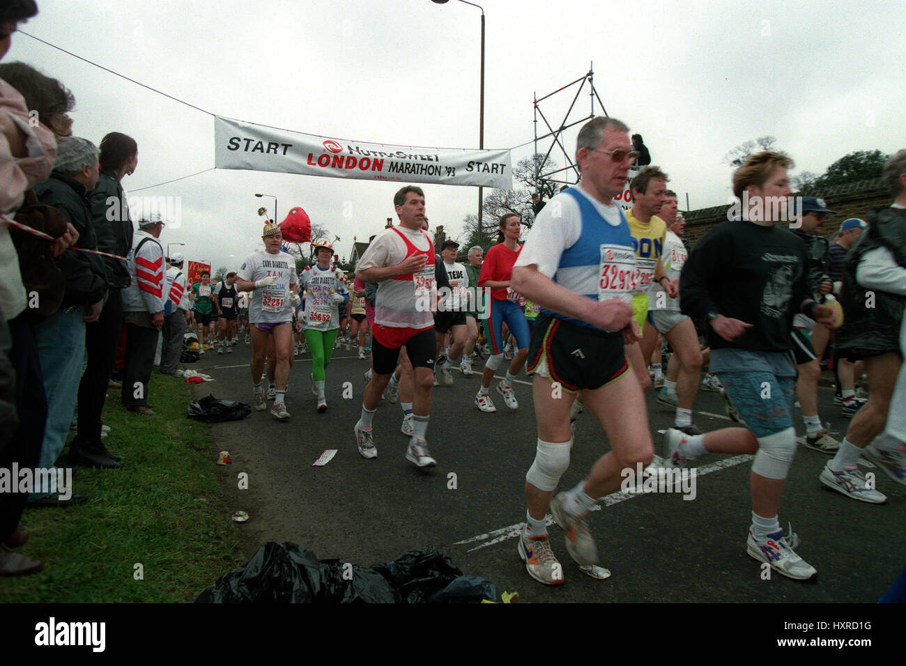 London marathon start hi-res stock photography and images - Alamy