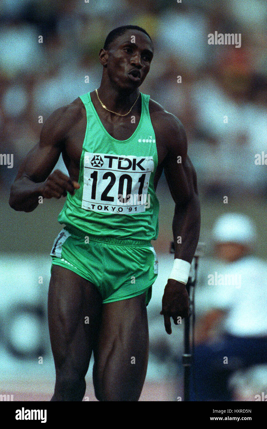 SAMUEL MATETE 400 METRE HURDLES 02 February 1992 Stock Photo - Alamy
