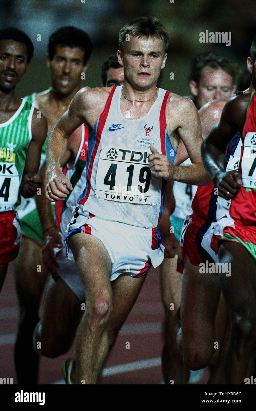 ROB DENMARK 5000 METRES 09 February 1992 Stock Photo - Alamy