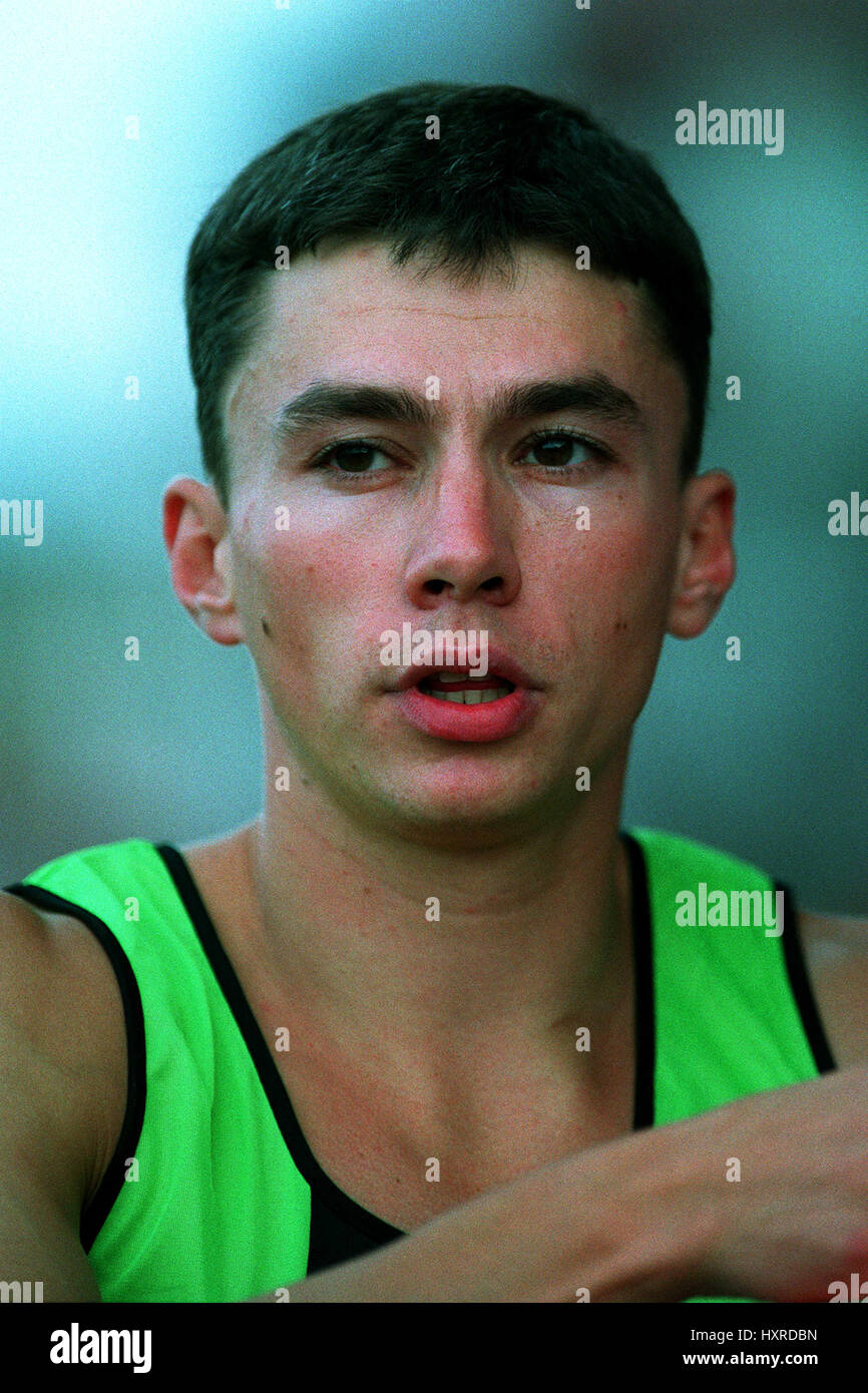 JONATHAN EDWARDS TRIPLE JUMP 18 July 1992 Stock Photo - Alamy