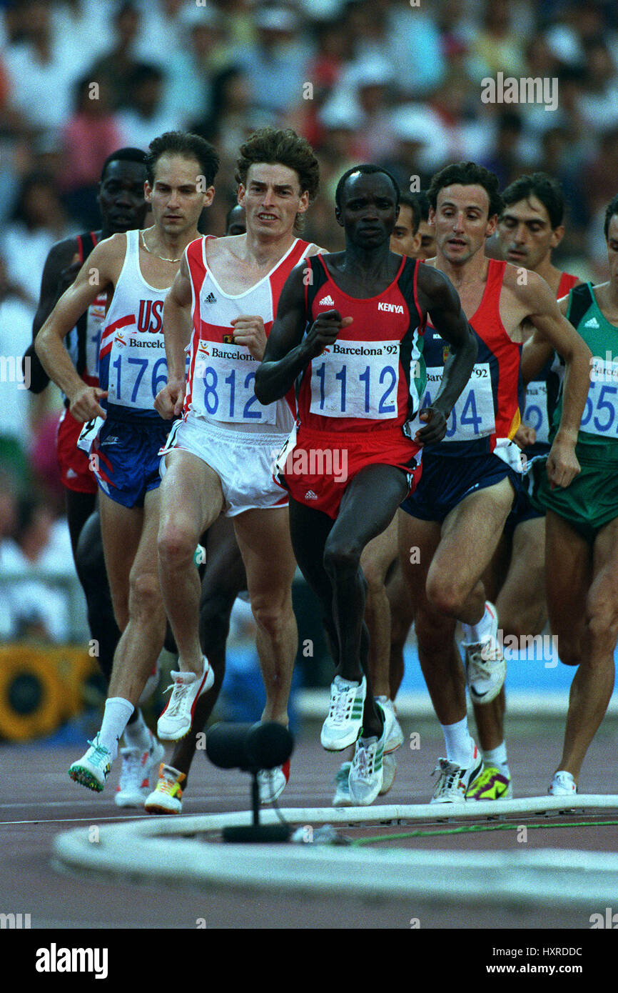 OLYMPIC 1500 METRES FINAL 2ND LAP 14 August 1992 Stock Photo - Alamy