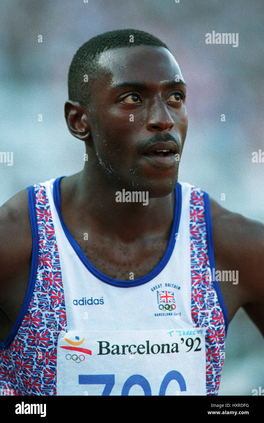 TONY JARRETT 110 METRE HURDLES 19 August 1992 Stock Photo - Alamy